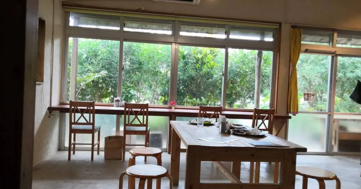 dancyu 2022年9月号「美しいカレー」の掲載店舗 | Holiday [ホリデー]